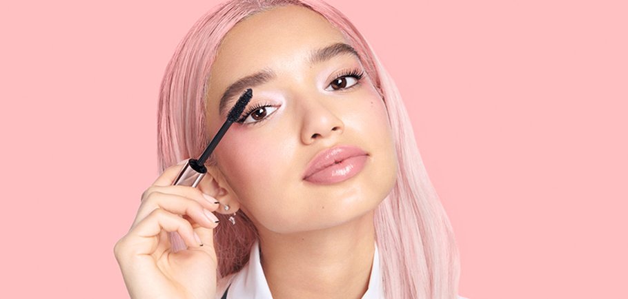 Master the viral clean girl make-up look - L’Oréal Paris